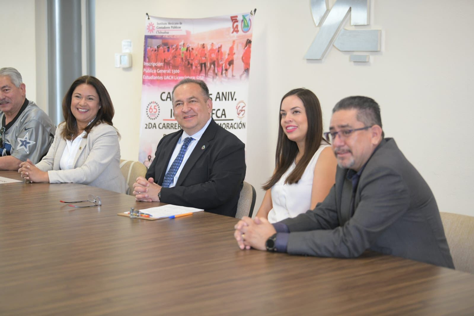 Organiza La Uach Carrera Pedestre Para Celebrar Los 65 Años De La Facultad De Contaduría Y